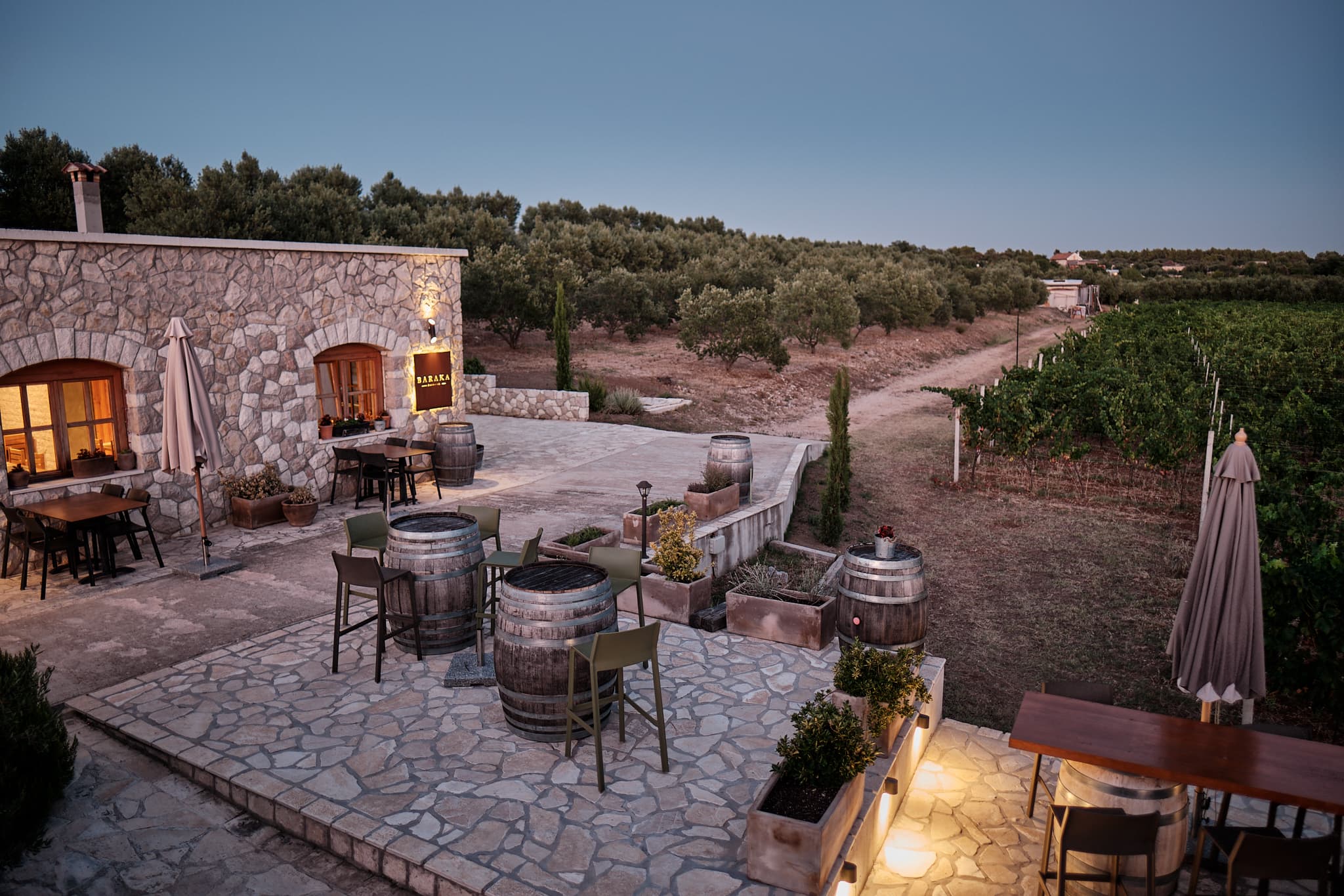 Visit our Tasting room and Estate – BARAKA Winery